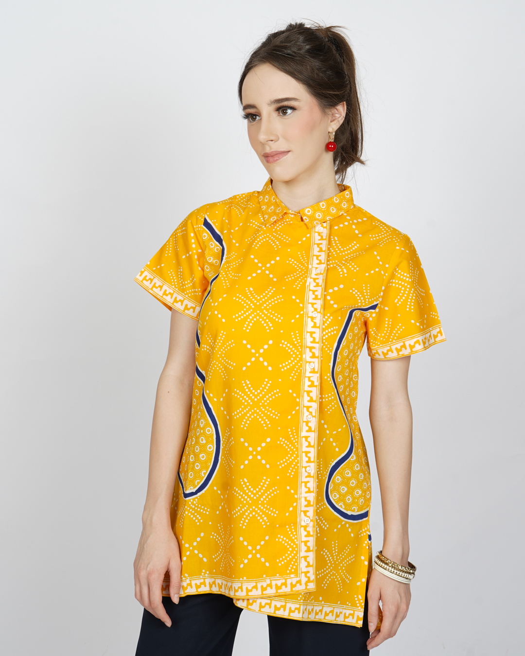 Days Blouse PE Ethnic Kuning Garis Biru Danarhadi Days Blouse PE Ethnic Kuning Garis Biru Danarhadi